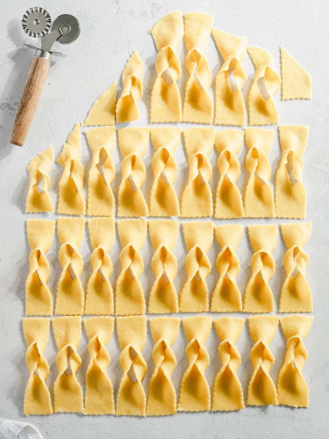 Chrusciki - faworki, Polish Angel Wings - My Omni Kitchen