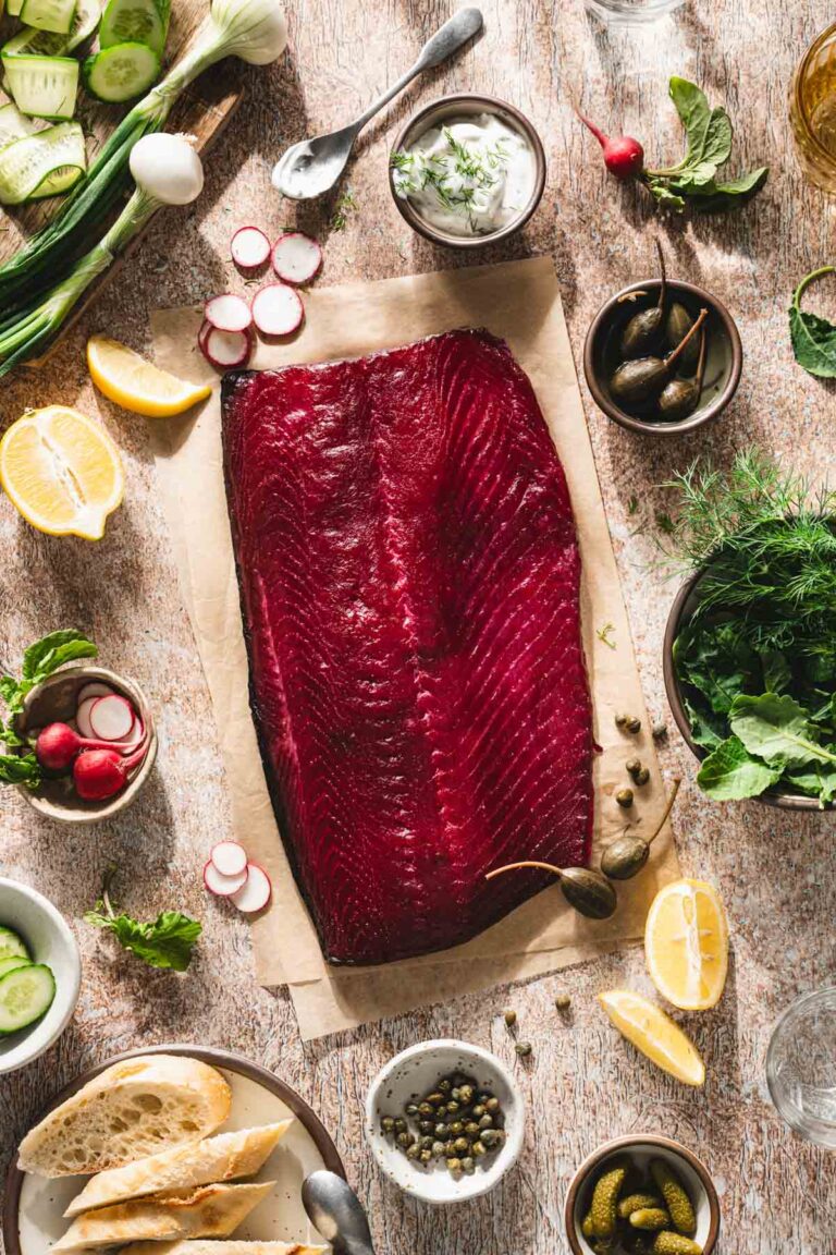 Best Beetroot Cured Salmon (Gravlax)